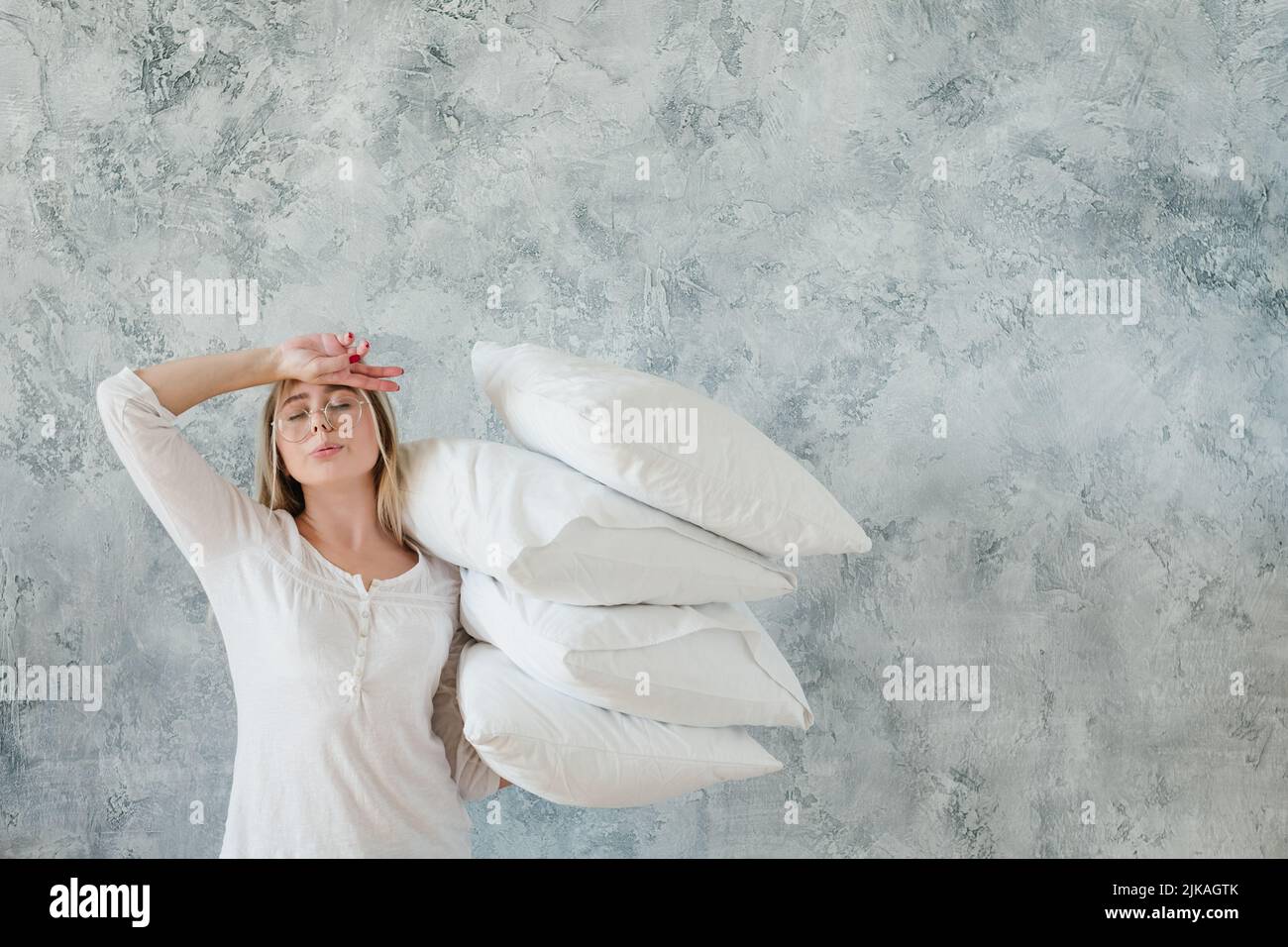 Woman duties hi-res stock photography and images - Alamy
