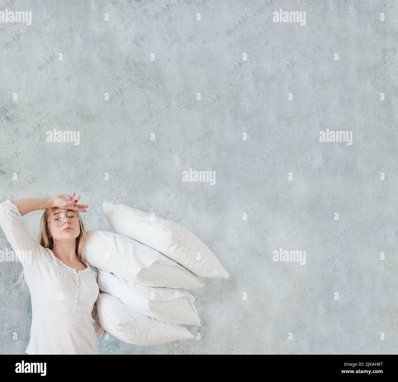 Housewife exhausted hi-res stock photography and images - Alamy