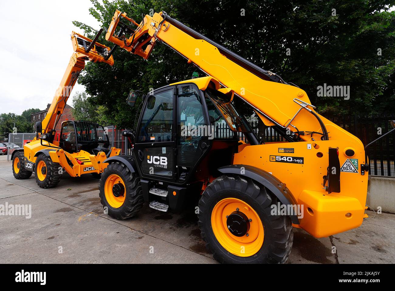 Jcb 540 140 telehandler hi-res stock photography and images - Alamy