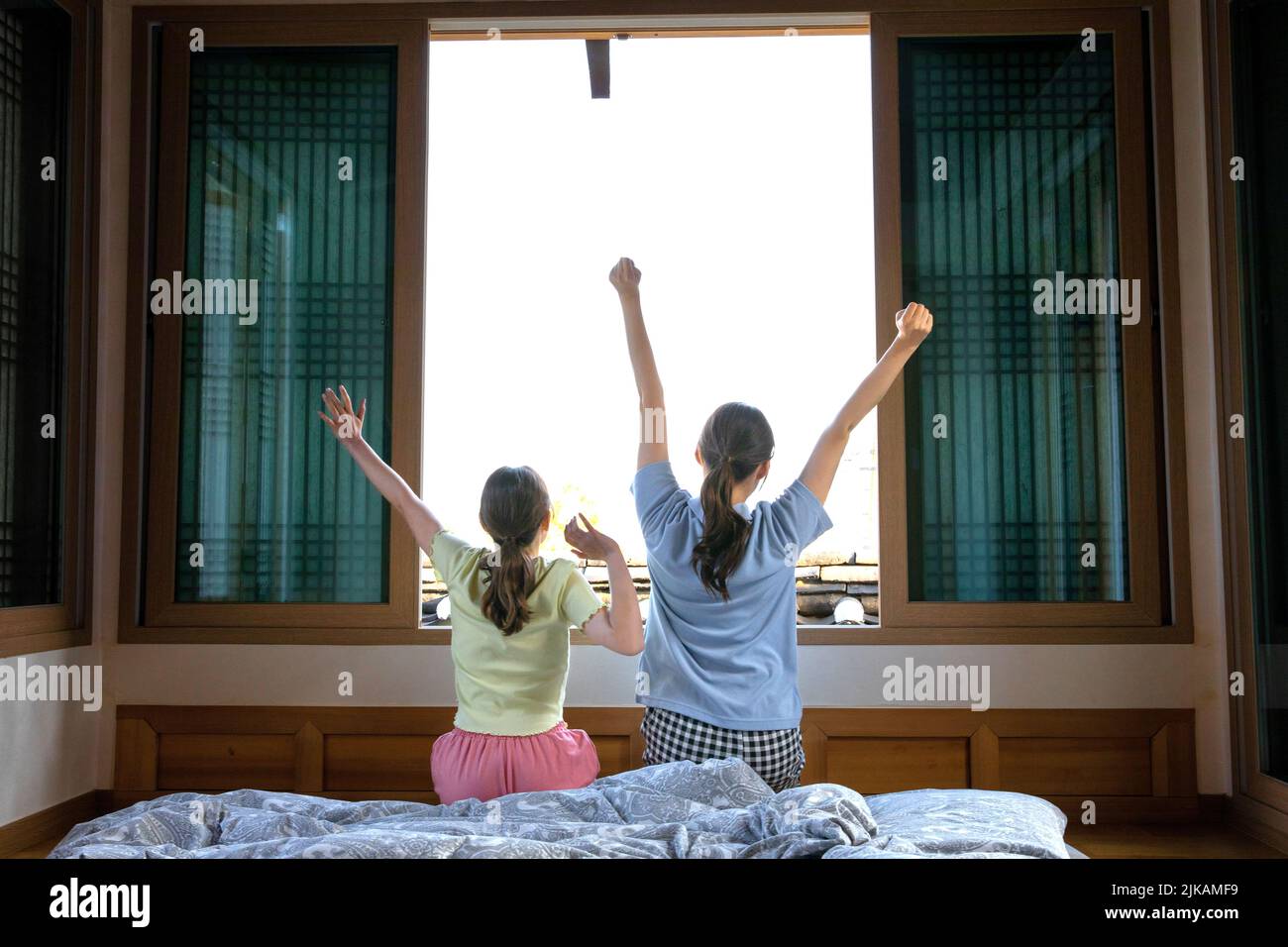 Experiencing Korean traditions in Hanok Korean and Caucasian girls with ...