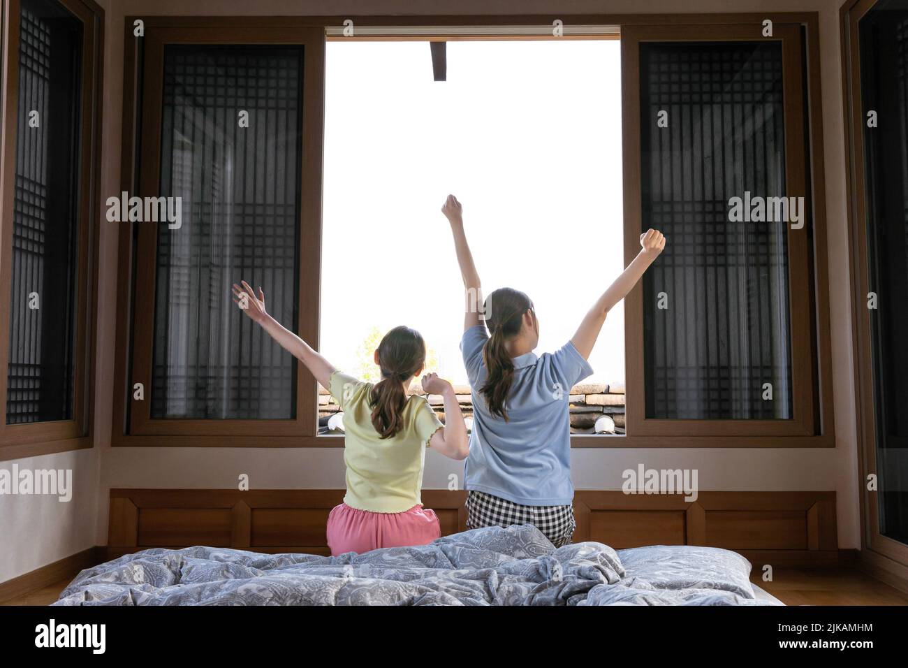 Experiencing Korean traditions in Hanok Korean and Caucasian girls with ...