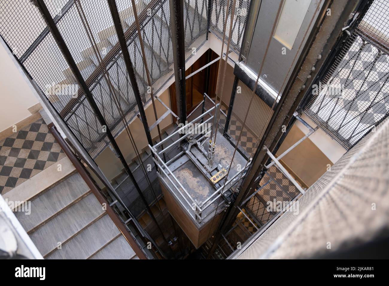 Lift shaft construction hi-res stock photography and images - Alamy