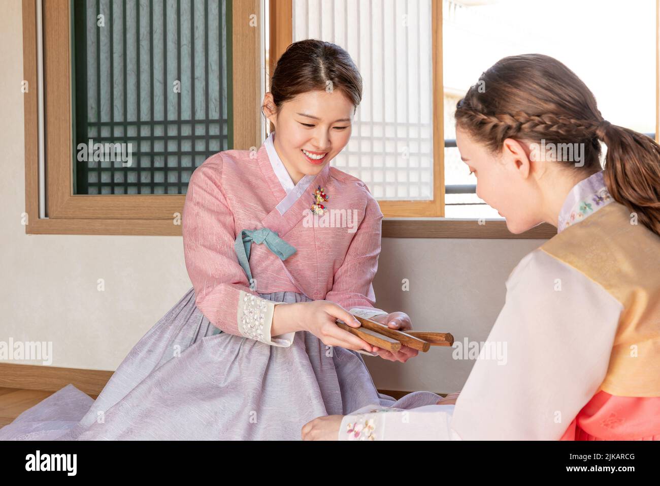 Yut korea hi-res stock photography and images - Alamy