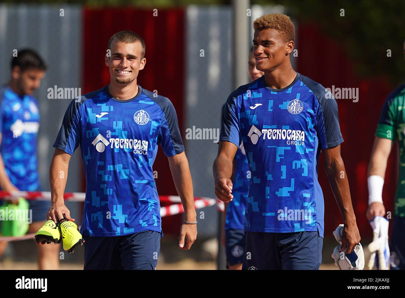 Getafe CF's Alex Revuelta and John Patrick during training session ...