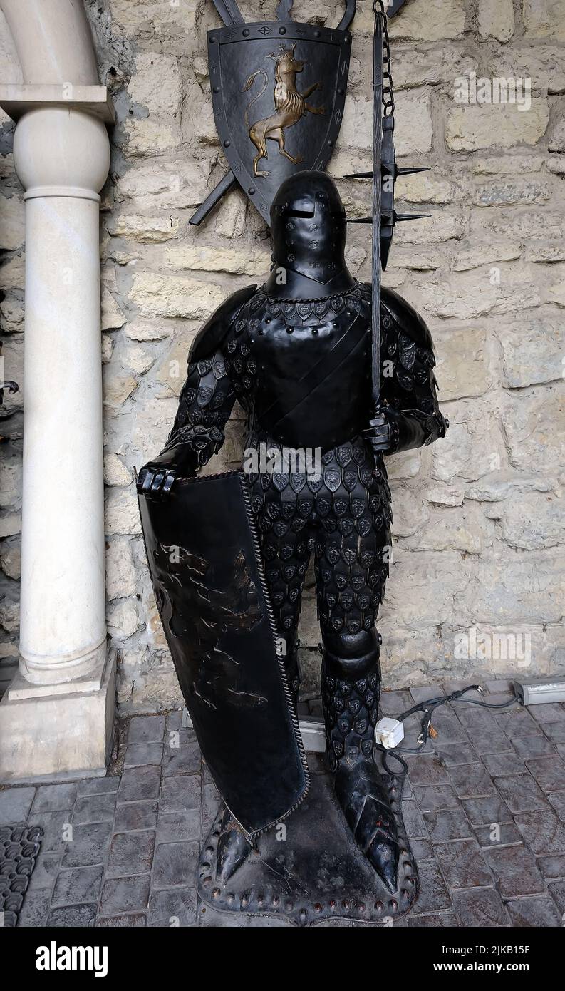 Medieval full plate armour hi-res stock photography and images - Alamy