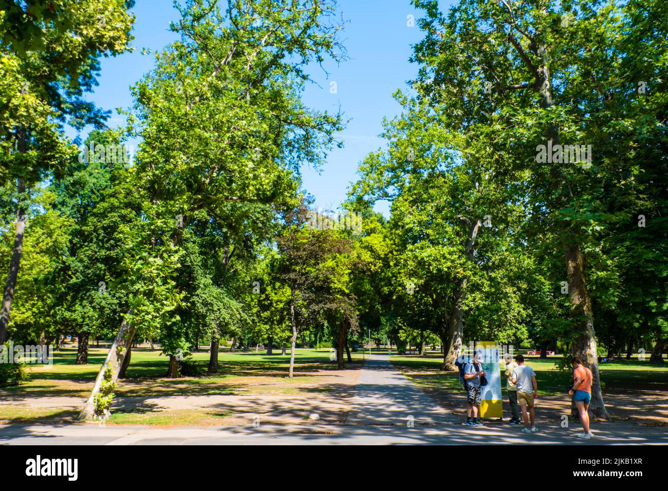 Varosliget gardens hi-res stock photography and images - Alamy