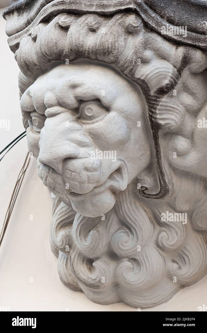 Sculpture lion element architecture building hi-res stock photography ...