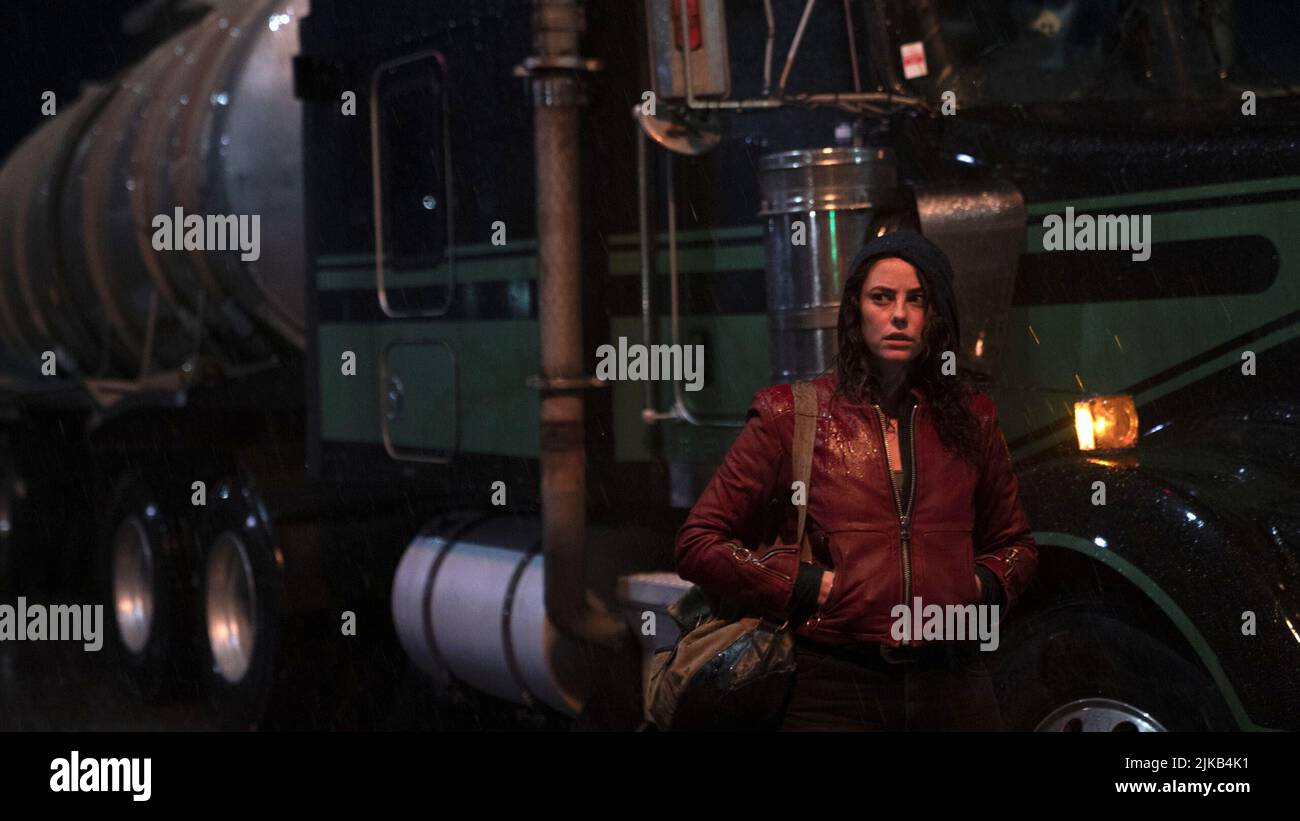 KAYA SCODELARIO in RESIDENT EVIL: WELCOME TO RACCOON CITY (2021 ...