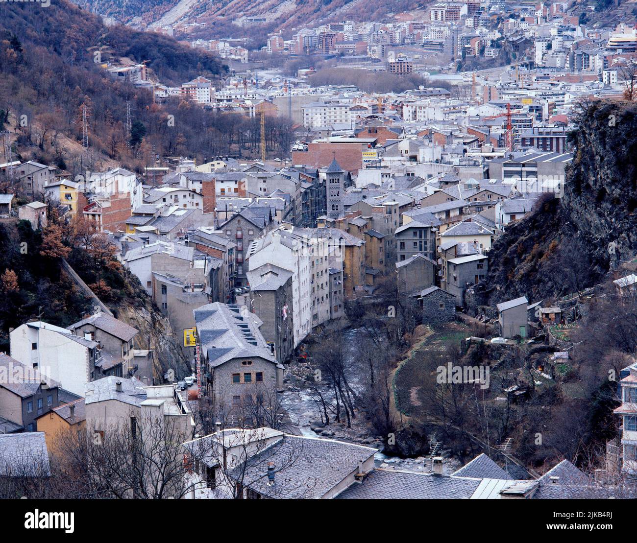 PANORAMICA DE LA CIUDAD. Location: EXTERIOR. ANDORRA Stock Photo - Alamy