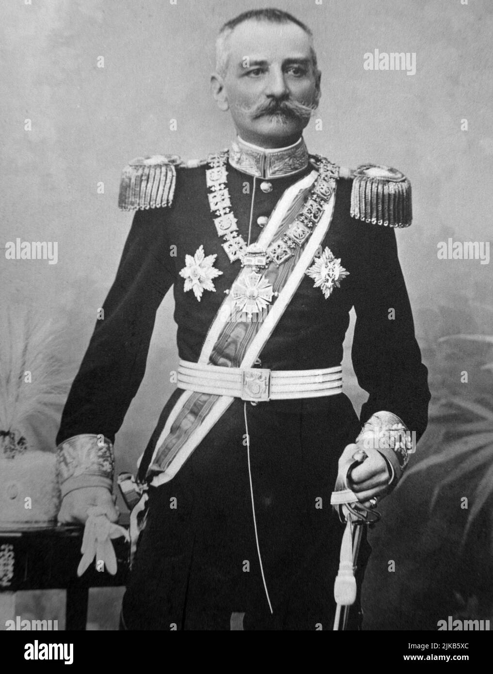 PEDRO I. REY DE SERBIA .1844 -1921 Stock Photo - Alamy