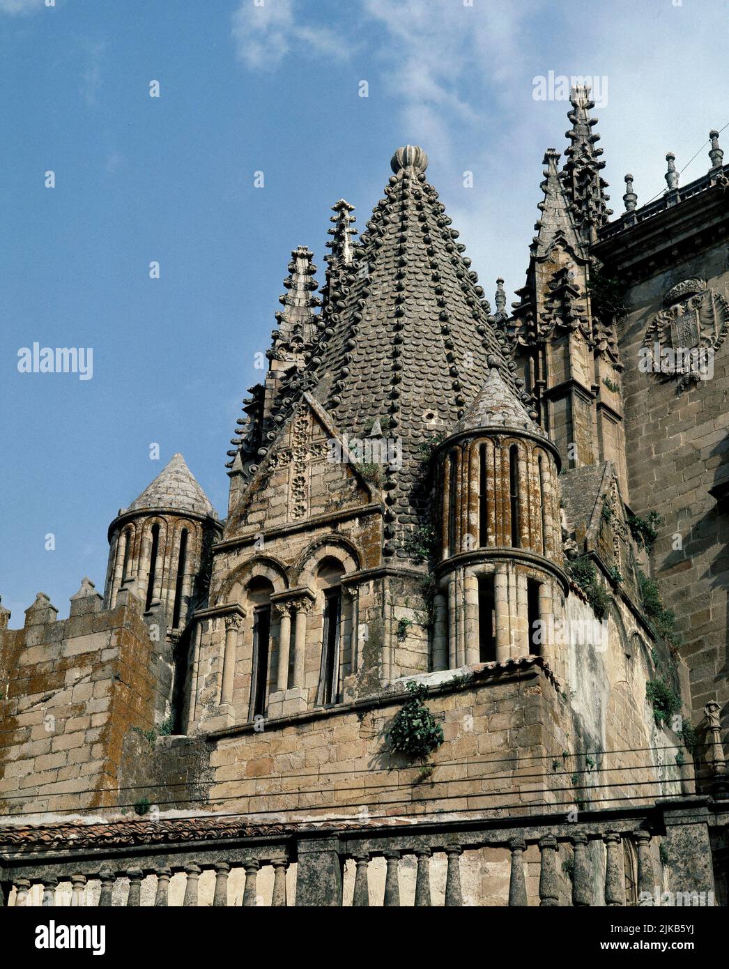 TORRE GALLONADA DE LA ANTIGUA SALA CAPITULAR CONOCIDA COMO TORRE DEL ...