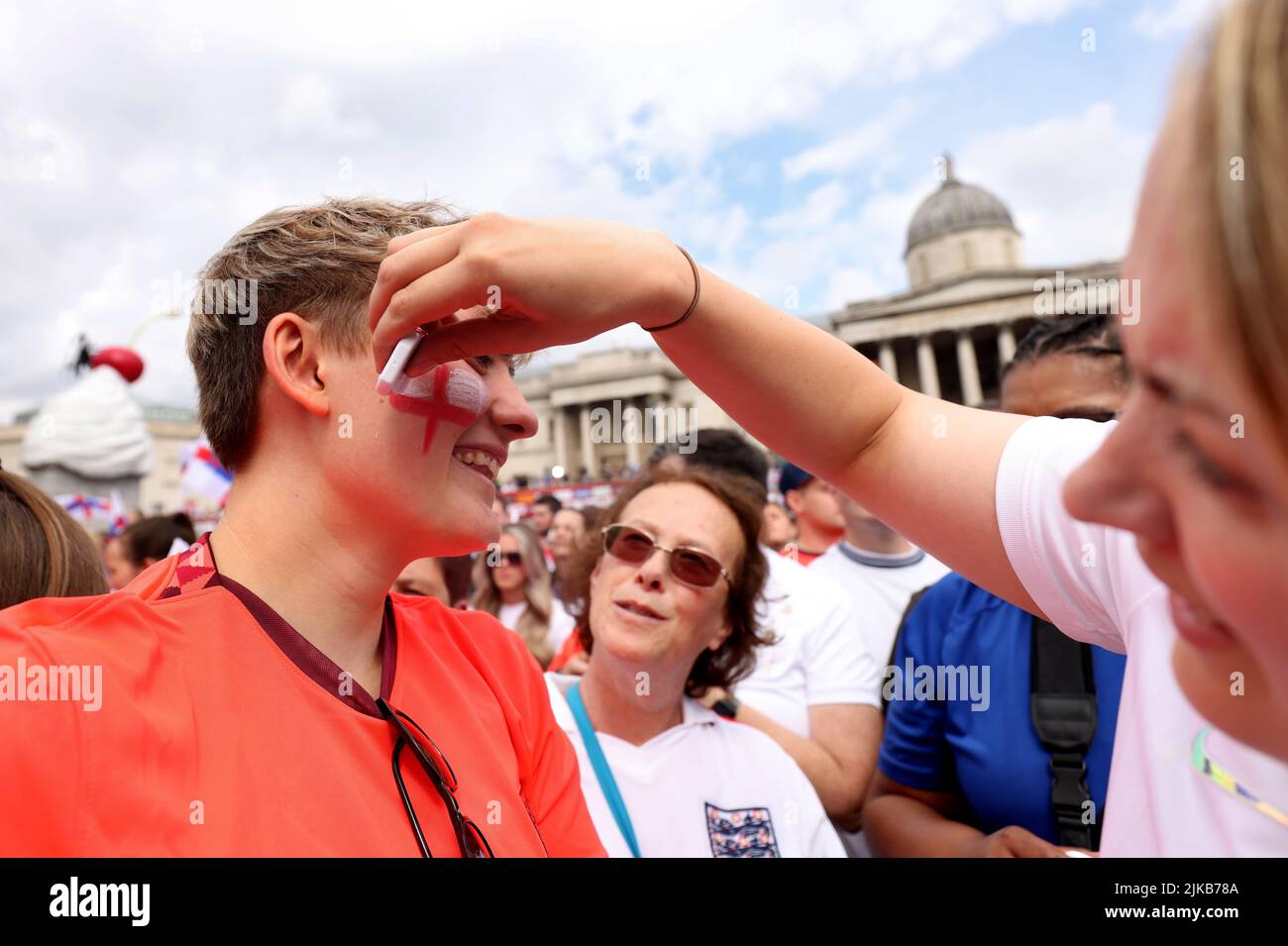 England football fan face paint woman hi-res stock photography and ...