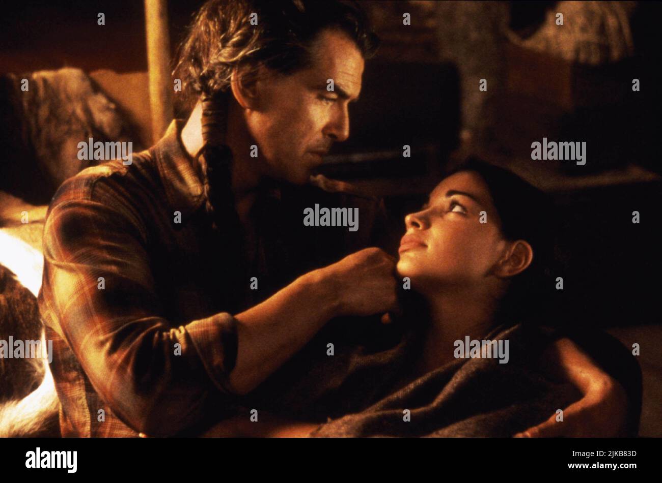 Pierce brosnan annie galipeau grey hi-res stock photography and images ...