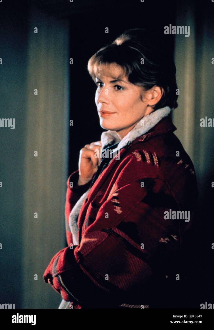 Kelly mcgillis first sight 1999 hi-res stock photography and images - Alamy
