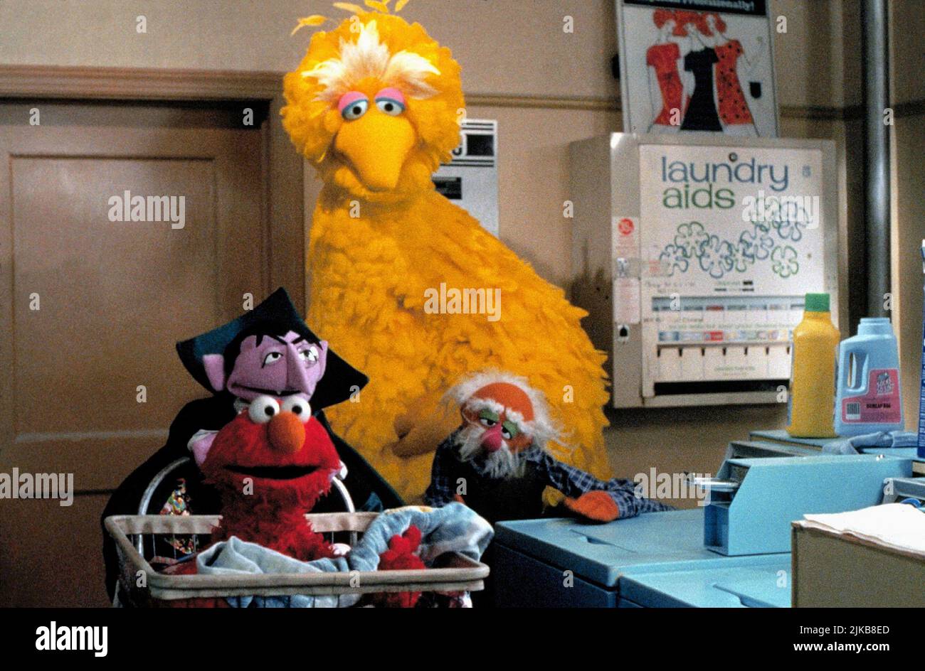 Elmo, The Count & Big Bird Film The Adventures Of Elmo In Grouchland ...