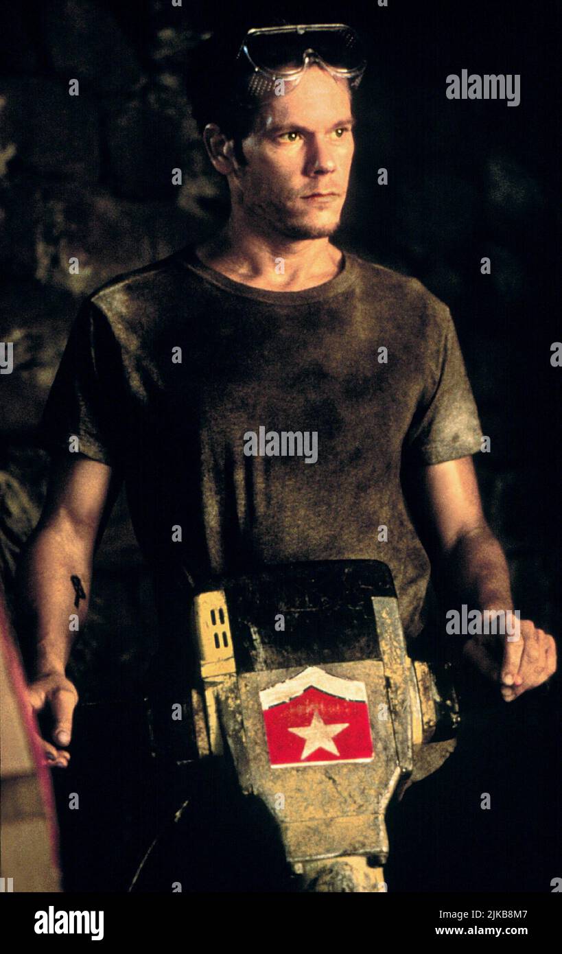 Kevin Bacon Film Stir Of Echoes (1999) Characters: Tom Witzky Director ...