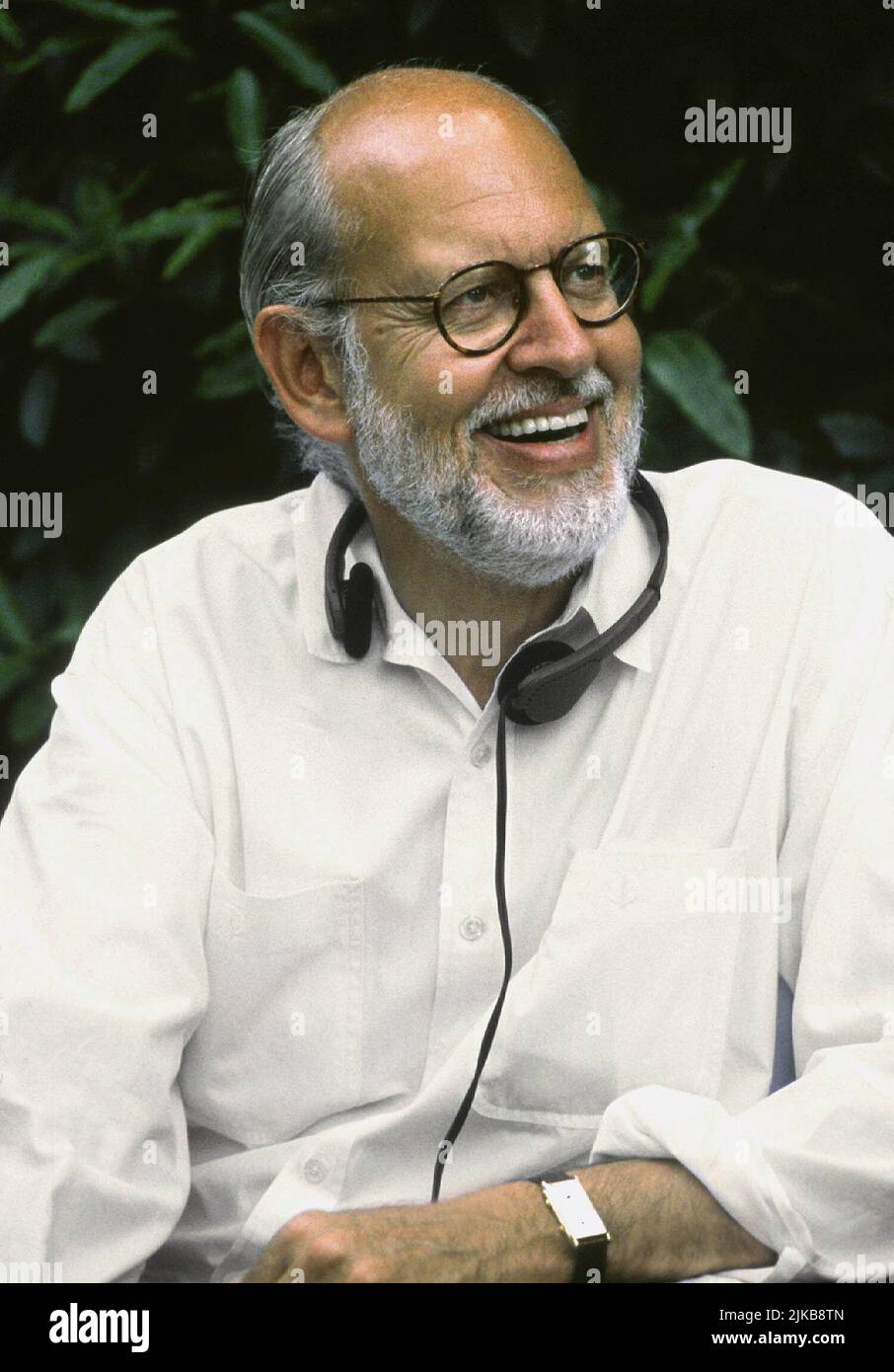 Frank Oz Film Bowfinger (1999) Director: Frank Oz 13 August 1999 **WARNING** This Photograph is ...