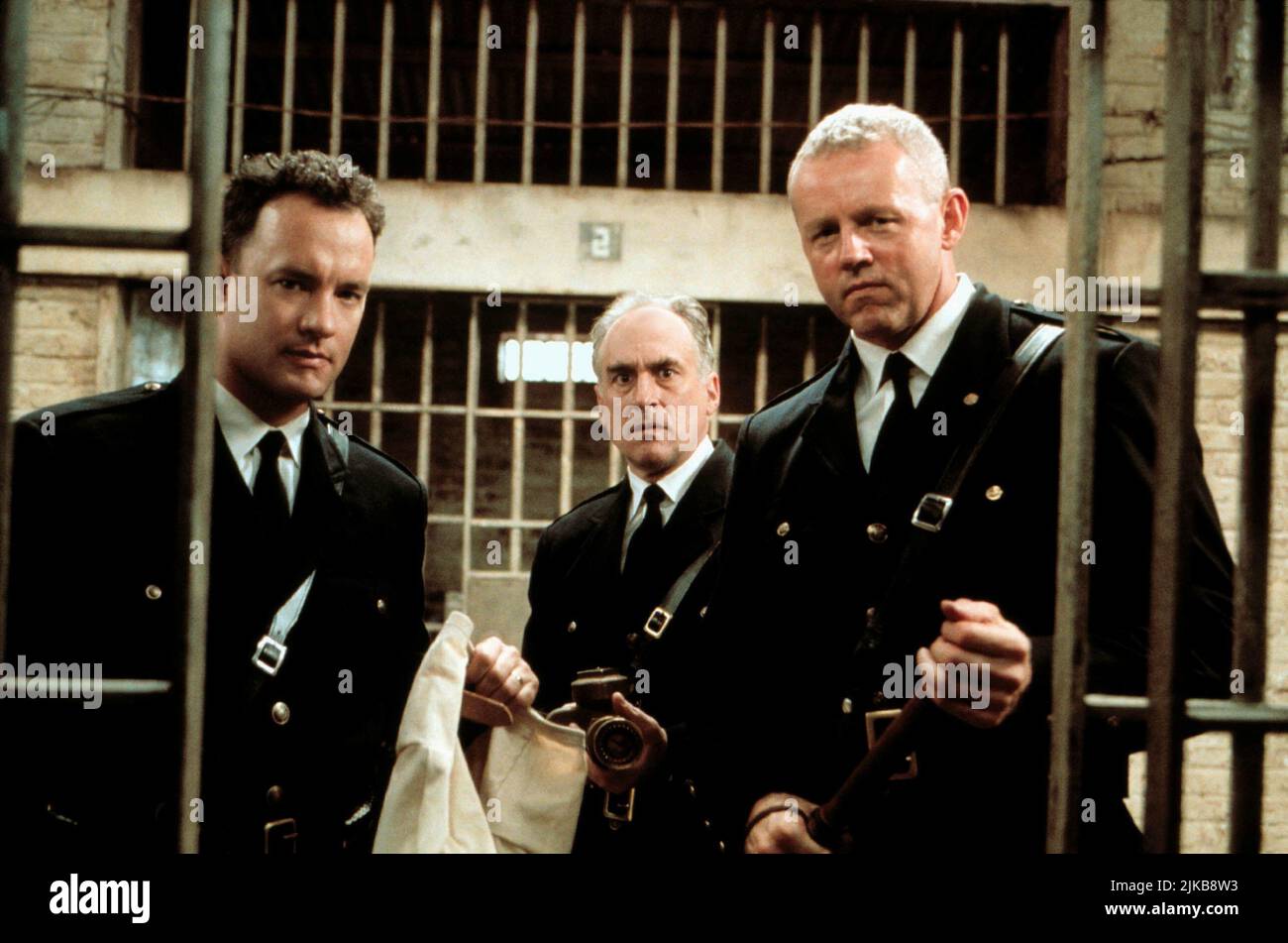 Tom Hanks, Jeffrey Demunn & David Morse Film: The Green Mile (USA 1999) Characters: Paul ...