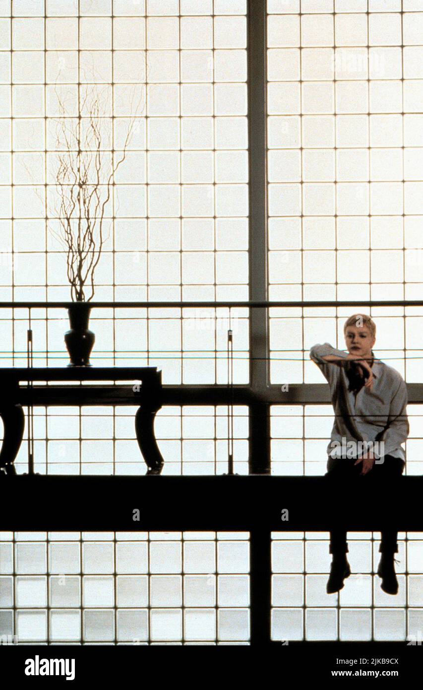 Charlize Theron Film: The Astronaut'S Wife (USA 1999) Characters ...