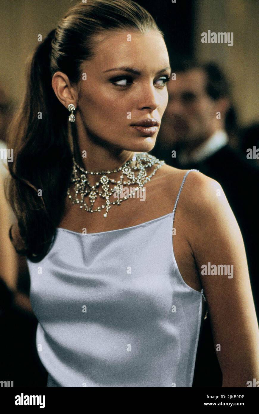 Esther Canadas Film The Thomas Crown Affair (1999) Characters: Anna ...