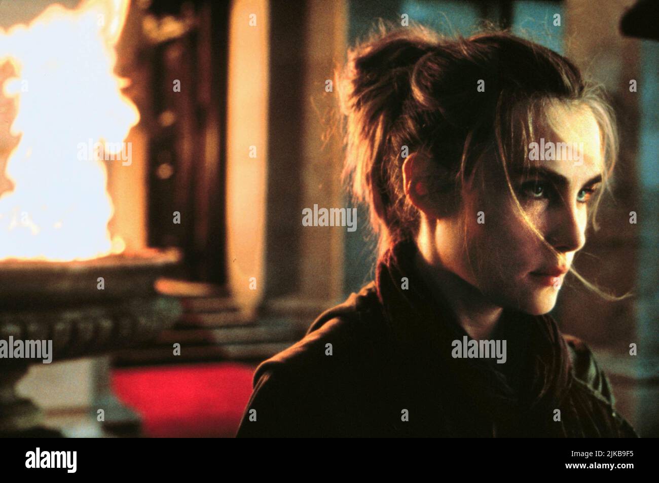Emmanualle Seigner Film The Ninth Gate (FR/E/USA 1999) Director: Roman ...