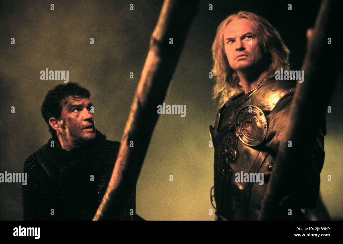 Antonio Banderas & Vladimir Kulich Film The 13th Warrior (USA 1999 ...