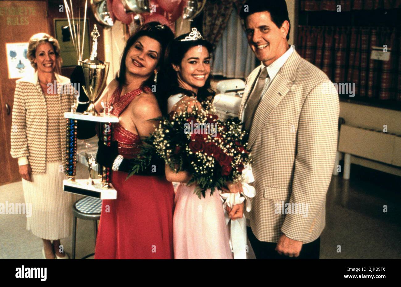 Kristen Alley, Denise Richards & Sam Mcmurray Film: Drop Dead Gorgeous ...