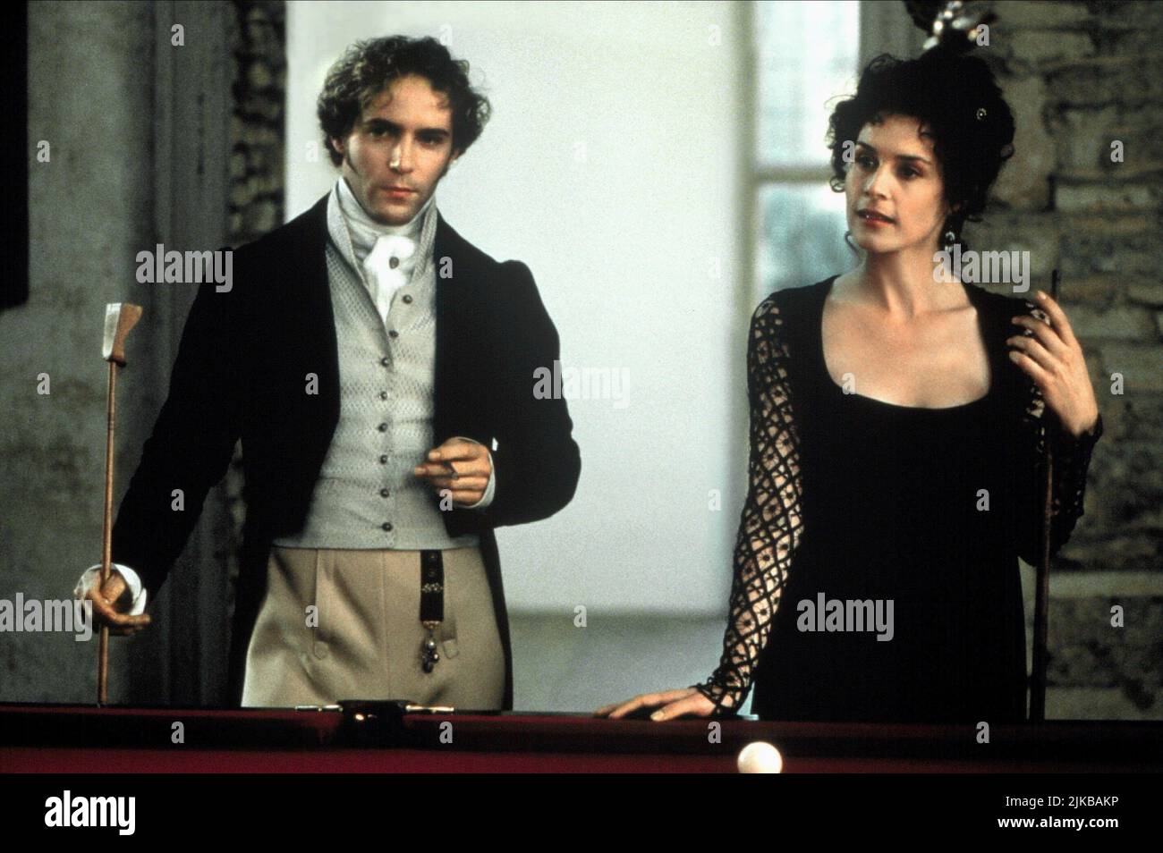 Mansfield park 1999 embeth davidtz hi-res stock photography and images ...