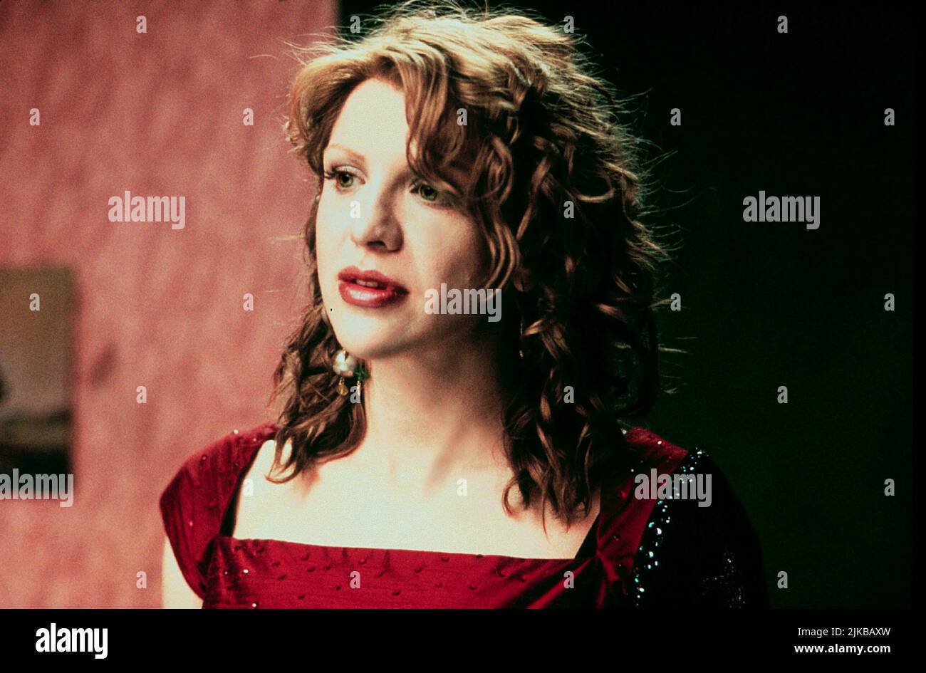 Courtney Love Film 200 Cigarettes (1999) Characters: Lucy Director ...