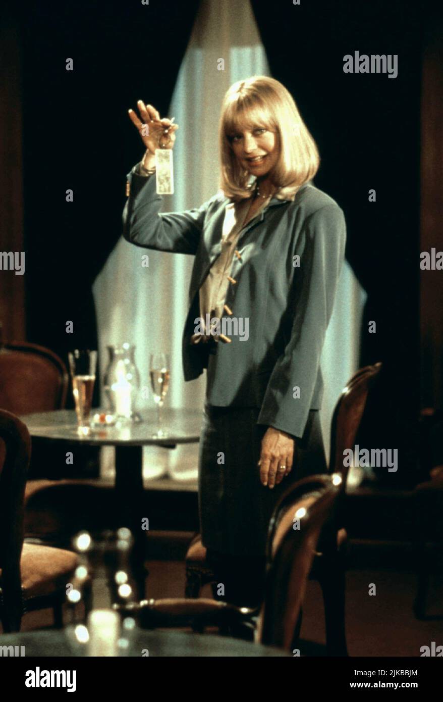 Goldie Hawn Film The Out-Of-Towners (1999) Characters: Nancy Clark ...