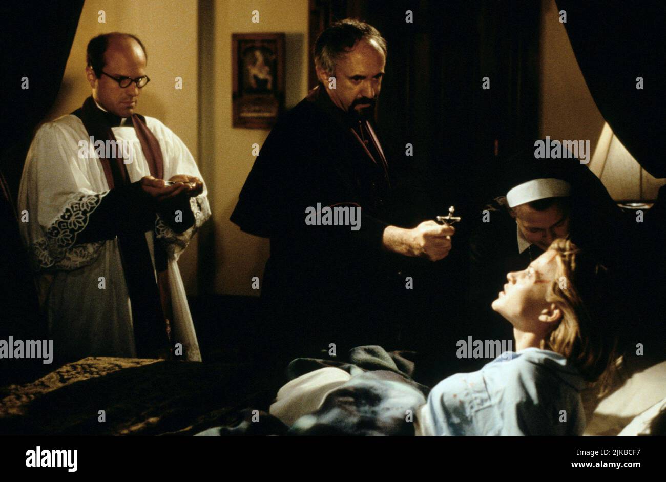 Enrico Colantoni, Jonathan Pryce & Patricia Arquette Film: Stigmata ...