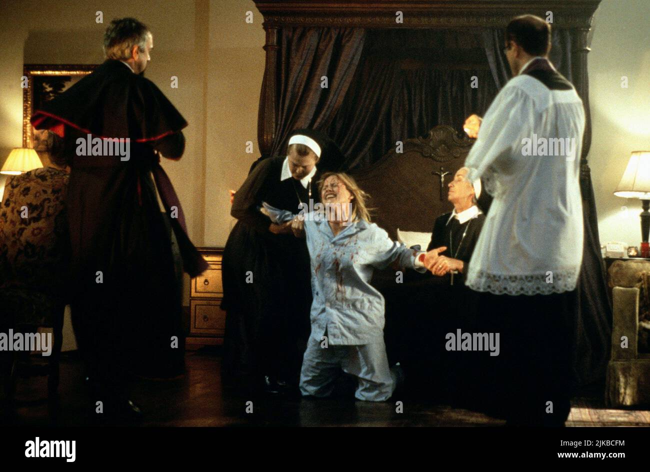 Jonathan Pryce, Patricia Arquette & Enrico Colantoni Film: Stigmata ...