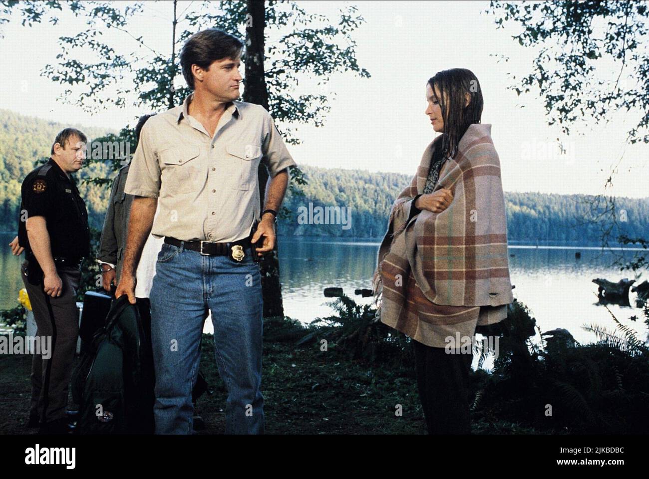 Brendan Gleeson, Bill Pullman & Bridget Fonda Film: Lake Placid (USA ...