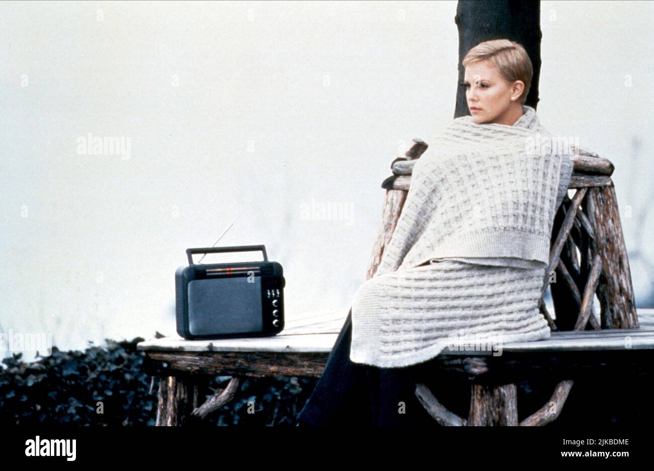 Charlize Theron Film The Astronaut'S Wife (USA 1999) Characters ...