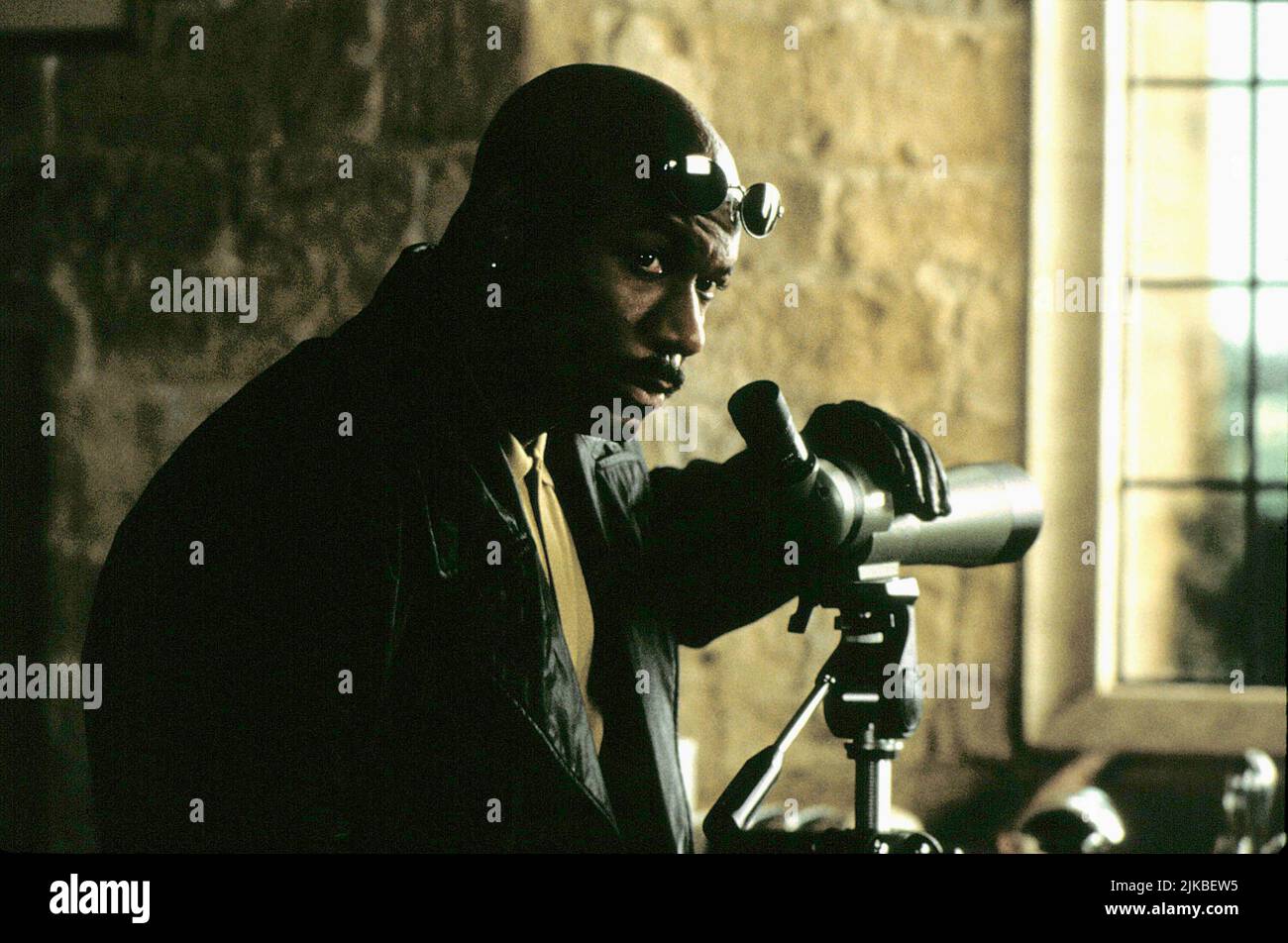 Entrapment movie stills hi-res stock photography and images - Alamy