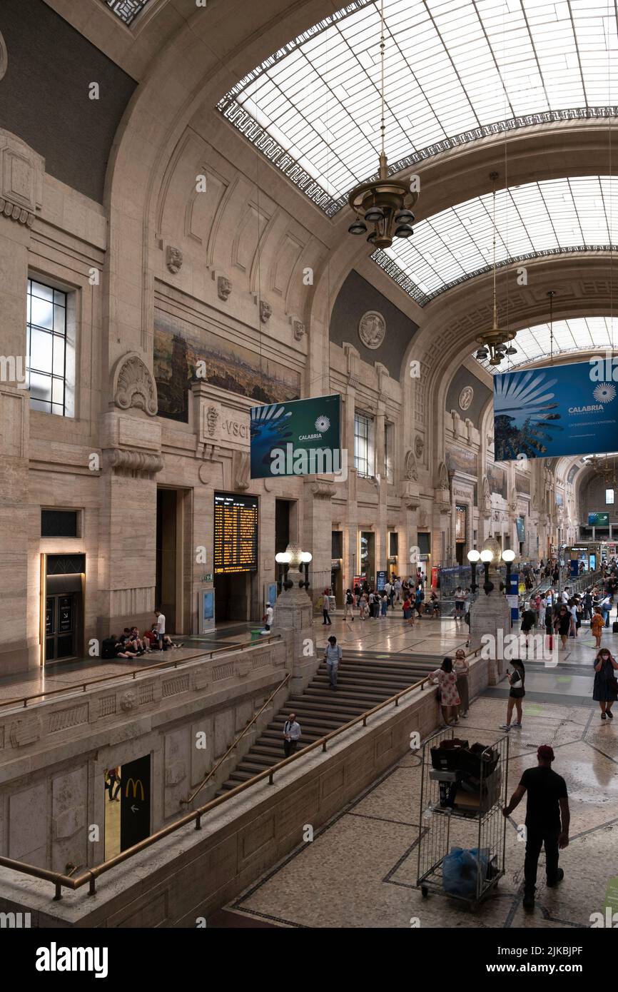 Arrival hall of the Milan central railway station or Milano Centrale ...