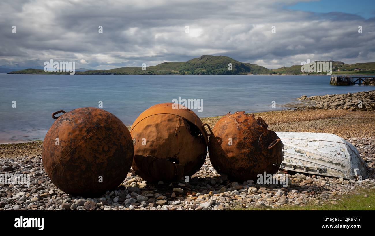 Badentarbat Bay Rusty Balls Stock Photo - Alamy