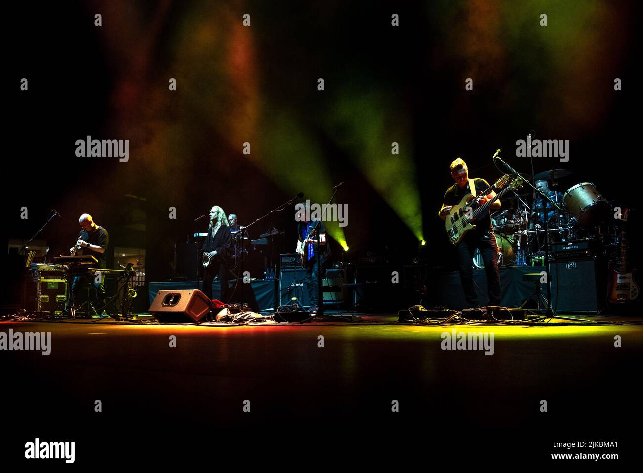 Concert of Steve Hackett, legendary guitarist of Genesis with Genesis ...