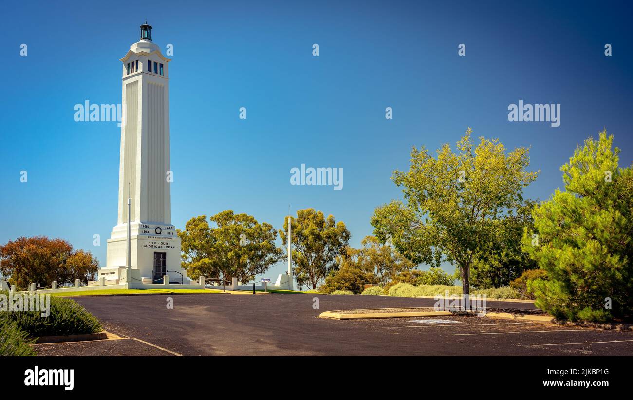 Parkes, NSW, Australia - War Memorial located at the top of Memorial ...