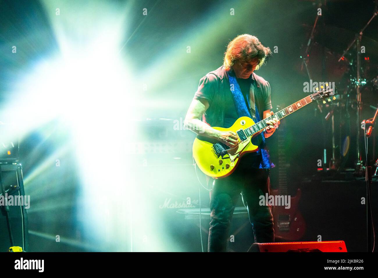 Concert of Steve Hackett, legendary guitarist of Genesis with Genesis ...