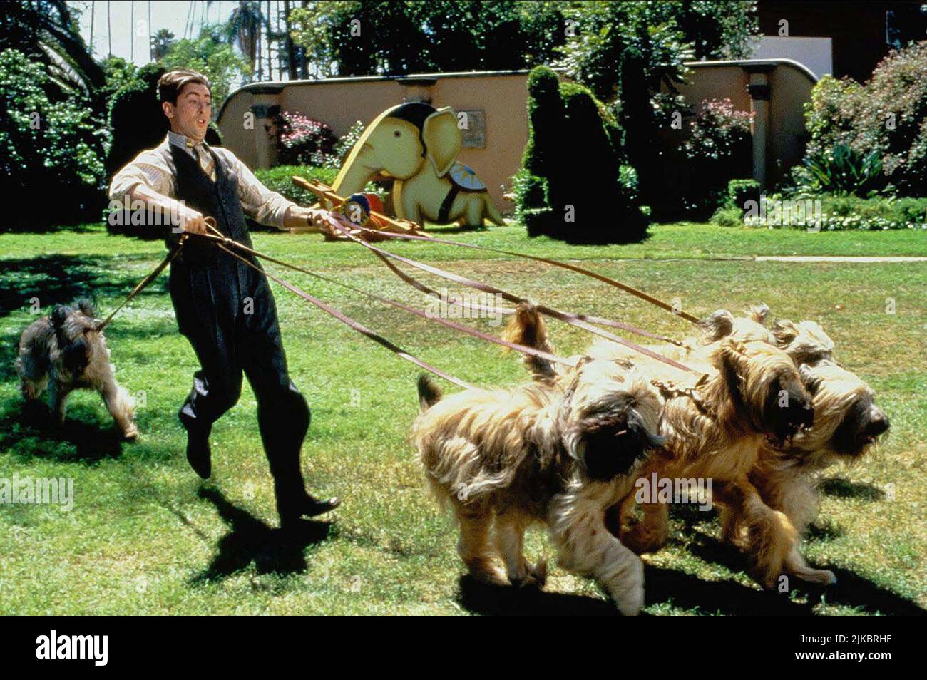 Alan Cumming & Dogs Film: Buddy (1997) Characters: Dick Croner, Trudy's ...