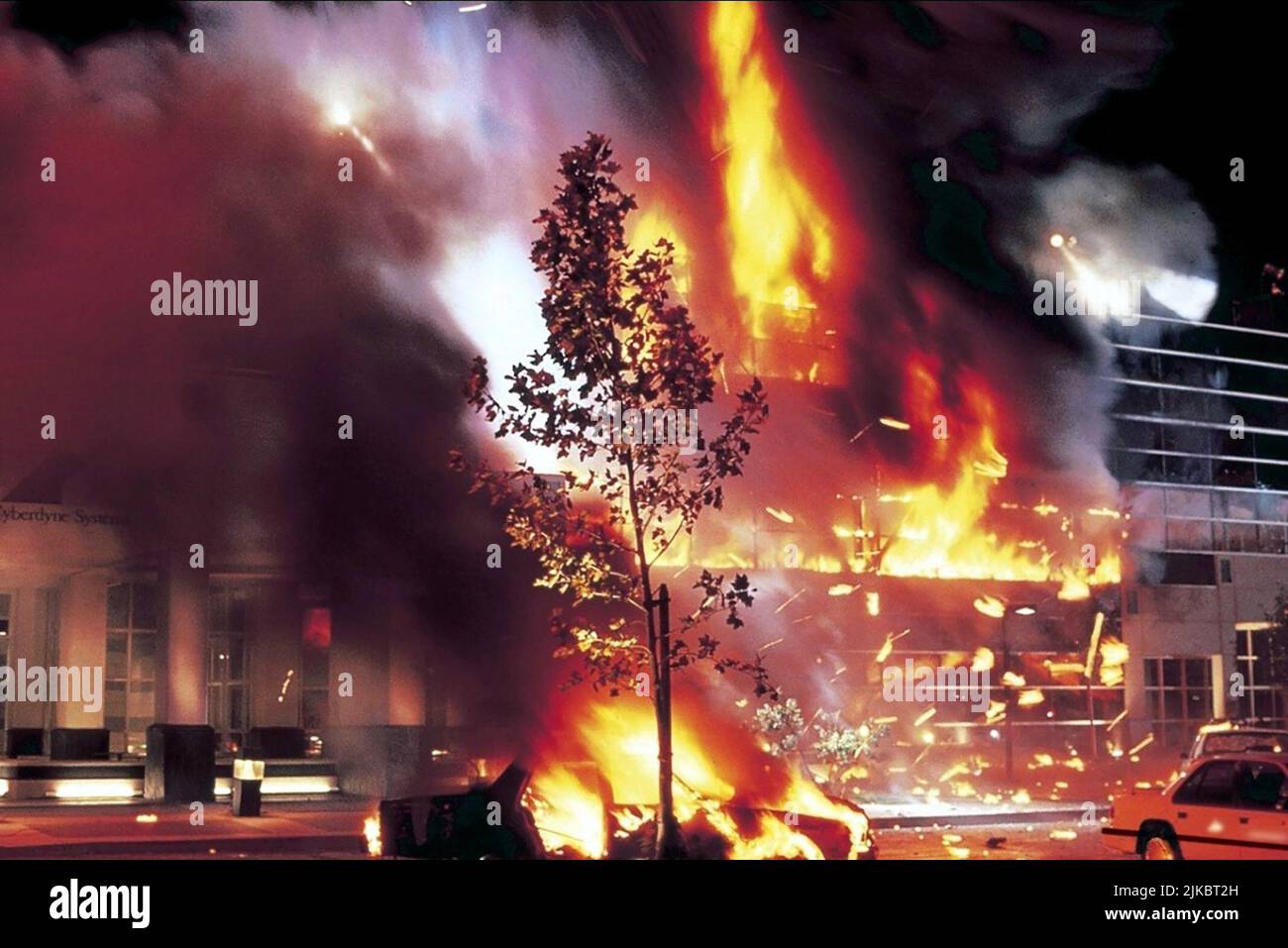 Terminator 2 judgment day 1991 still hi-res stock photography and ...