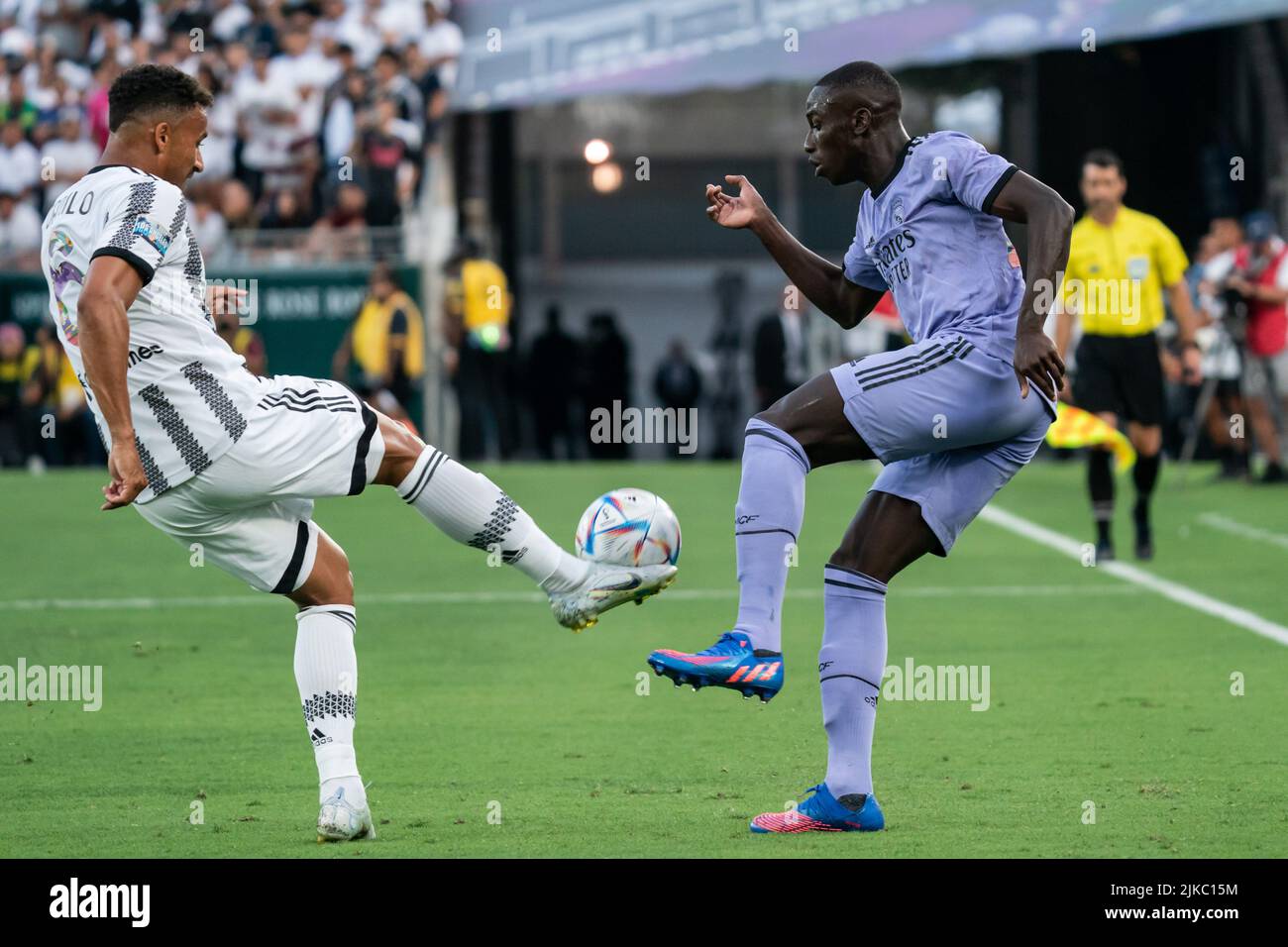 Juventus defender danilo hi-res stock photography and images - Alamy