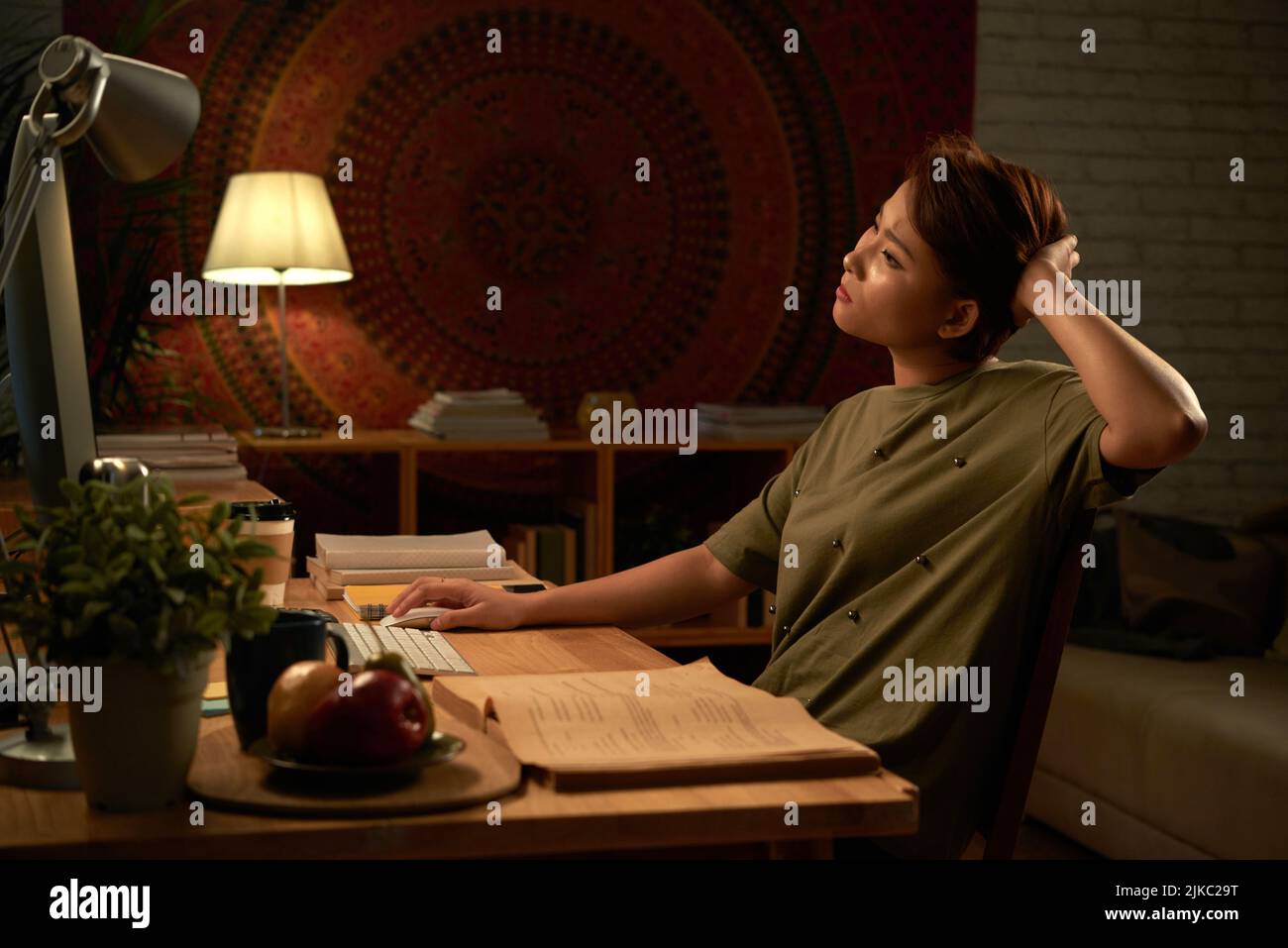 College student studying night late hi-res stock photography and images ...