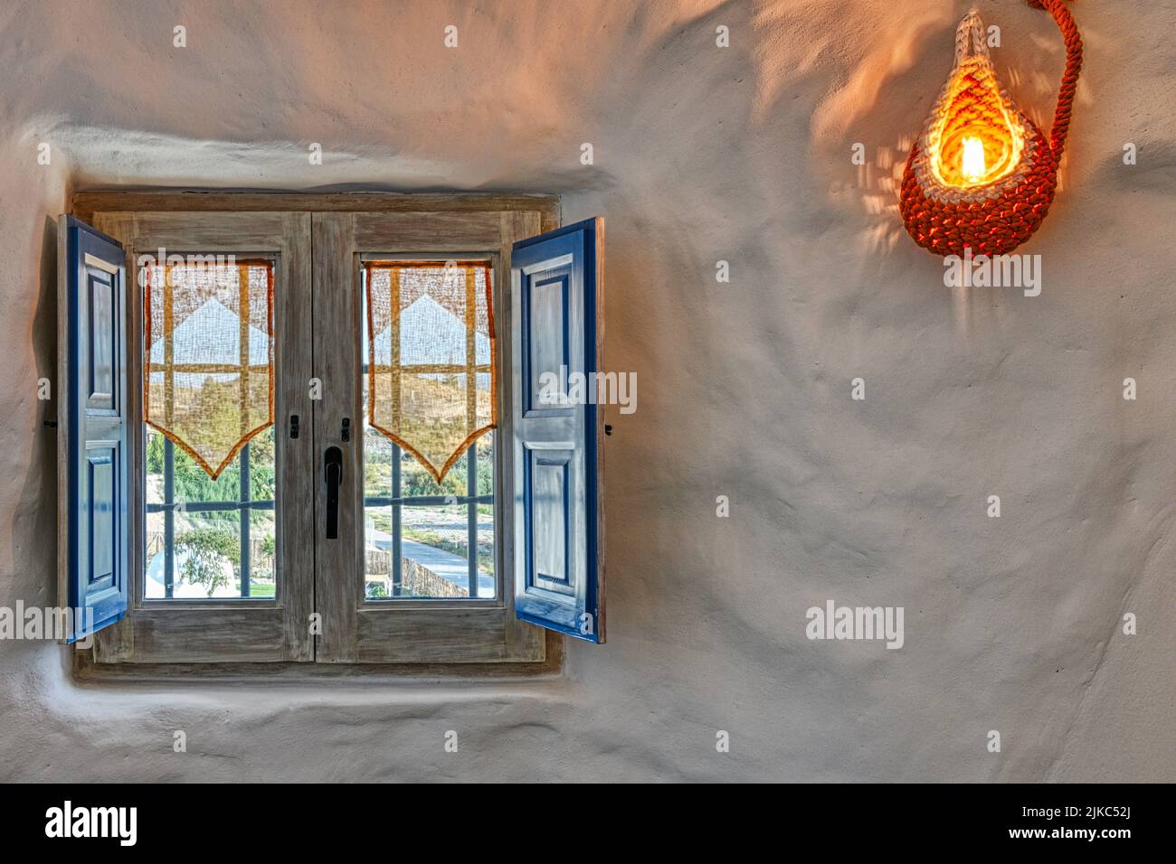 Small details of a troglodyte cave house for rural tourism Stock Photo ...