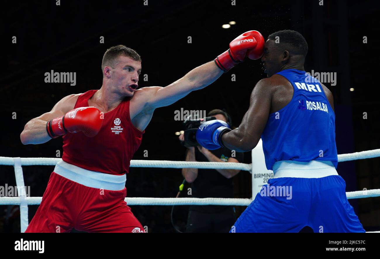 Sean Lazzerini (Blue) from Scotland and Jean Luc Rosalba (Red) from ...
