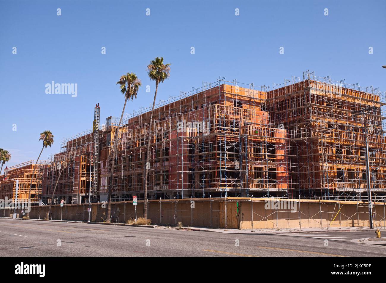A new apartment development under construction on Sunset Boulevard ...