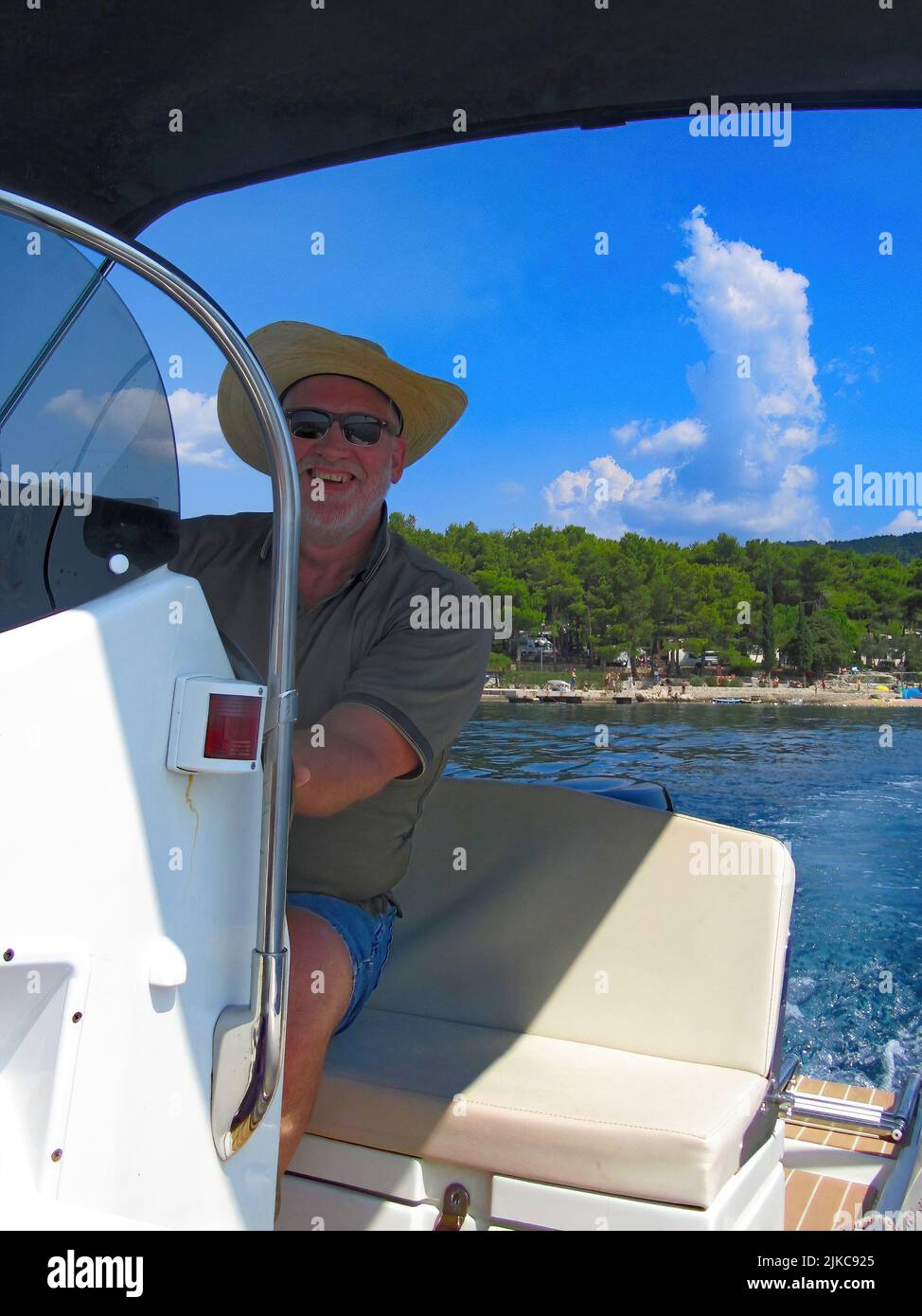 Human activity vacations hi-res stock photography and images - Alamy