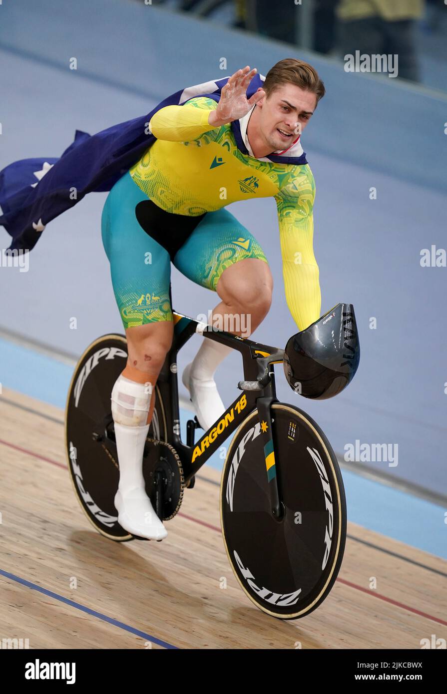 Australia's Matthew Glaetzer celebrates winning the Men's 1000m Time ...