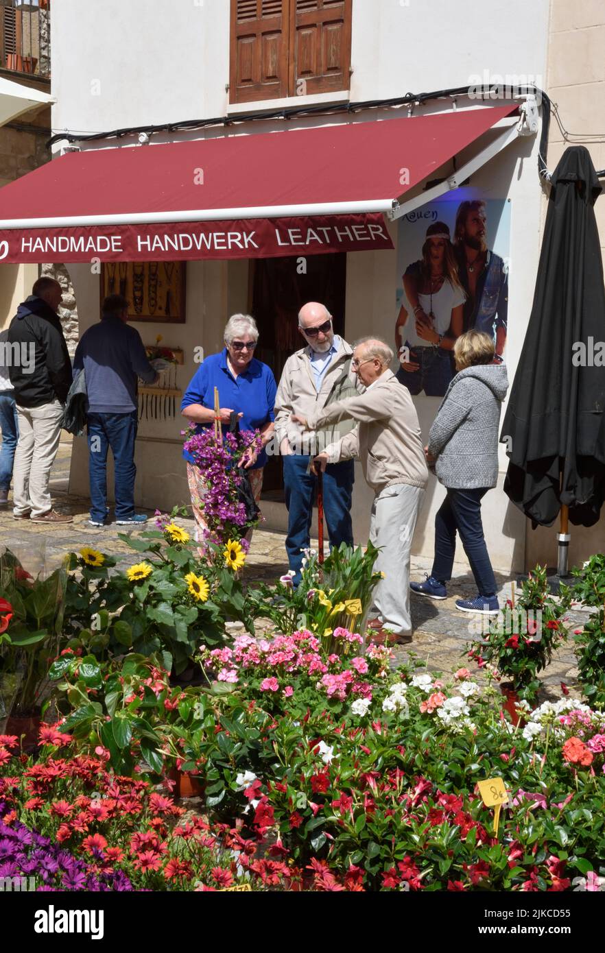 Pollensa Market Day Mallorca Spain Stock Photo - Alamy